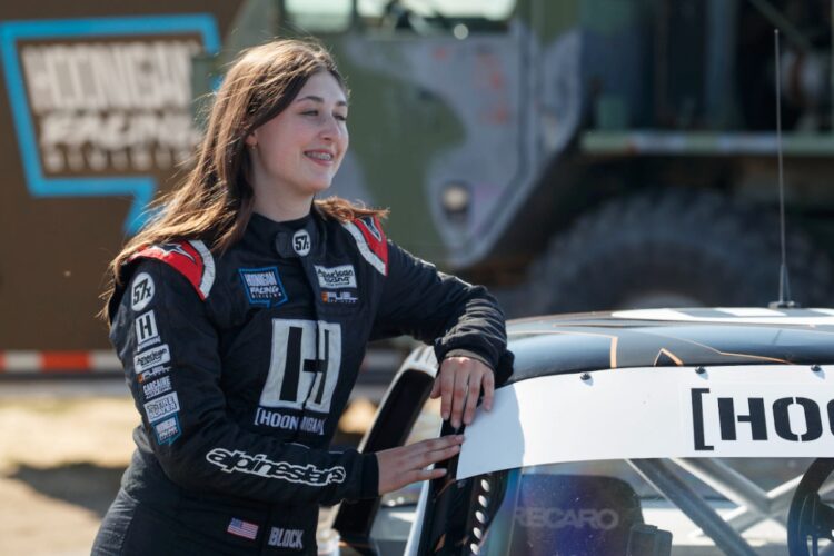 VIDEO: Lia Block's tribute to her dad - Torquecafe.com